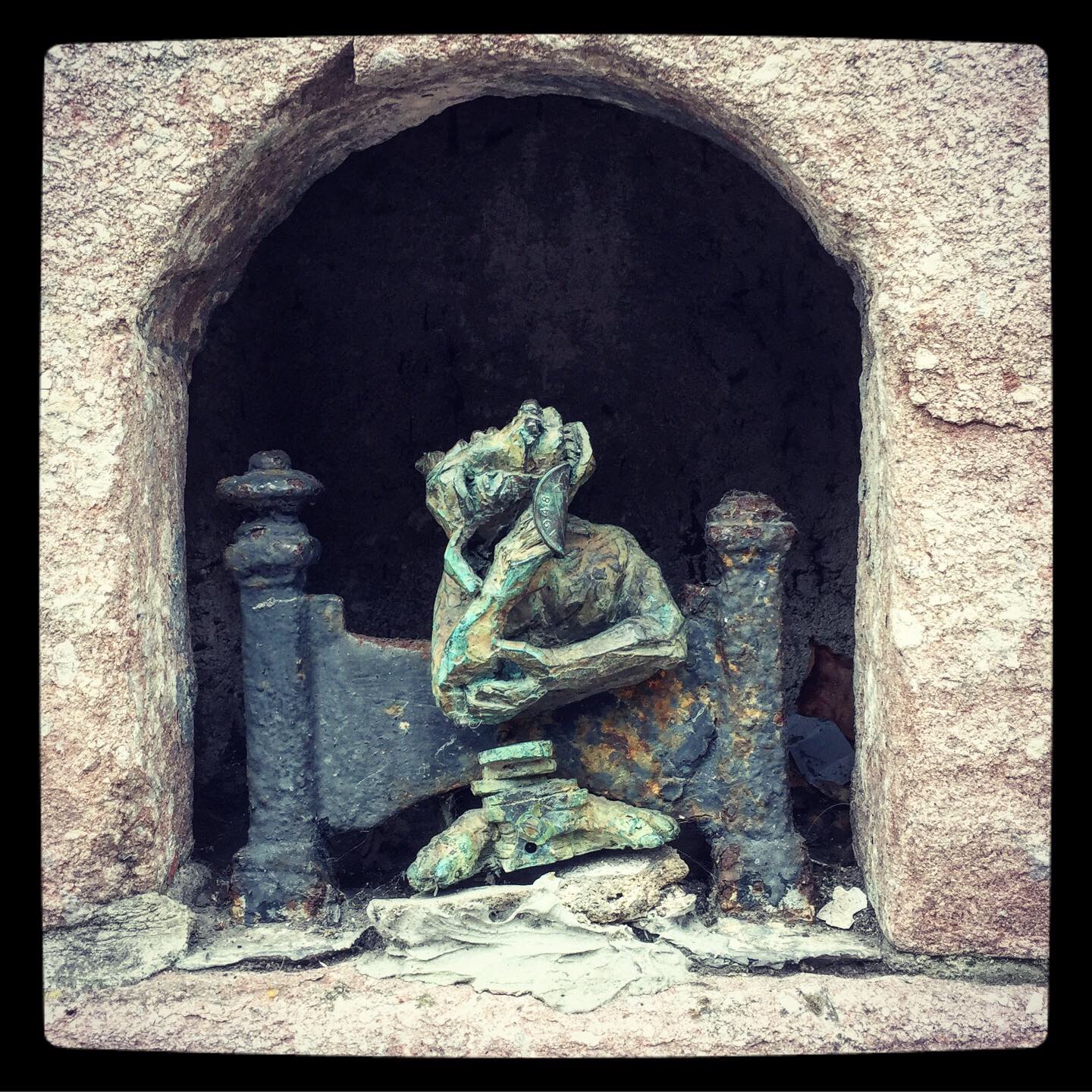 Gargoyles and Angels in Armagh - wash your language